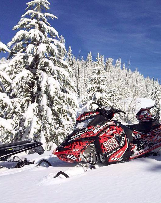 Best Snowmobile Riding Routes in the Midwest | Olympia Gloves